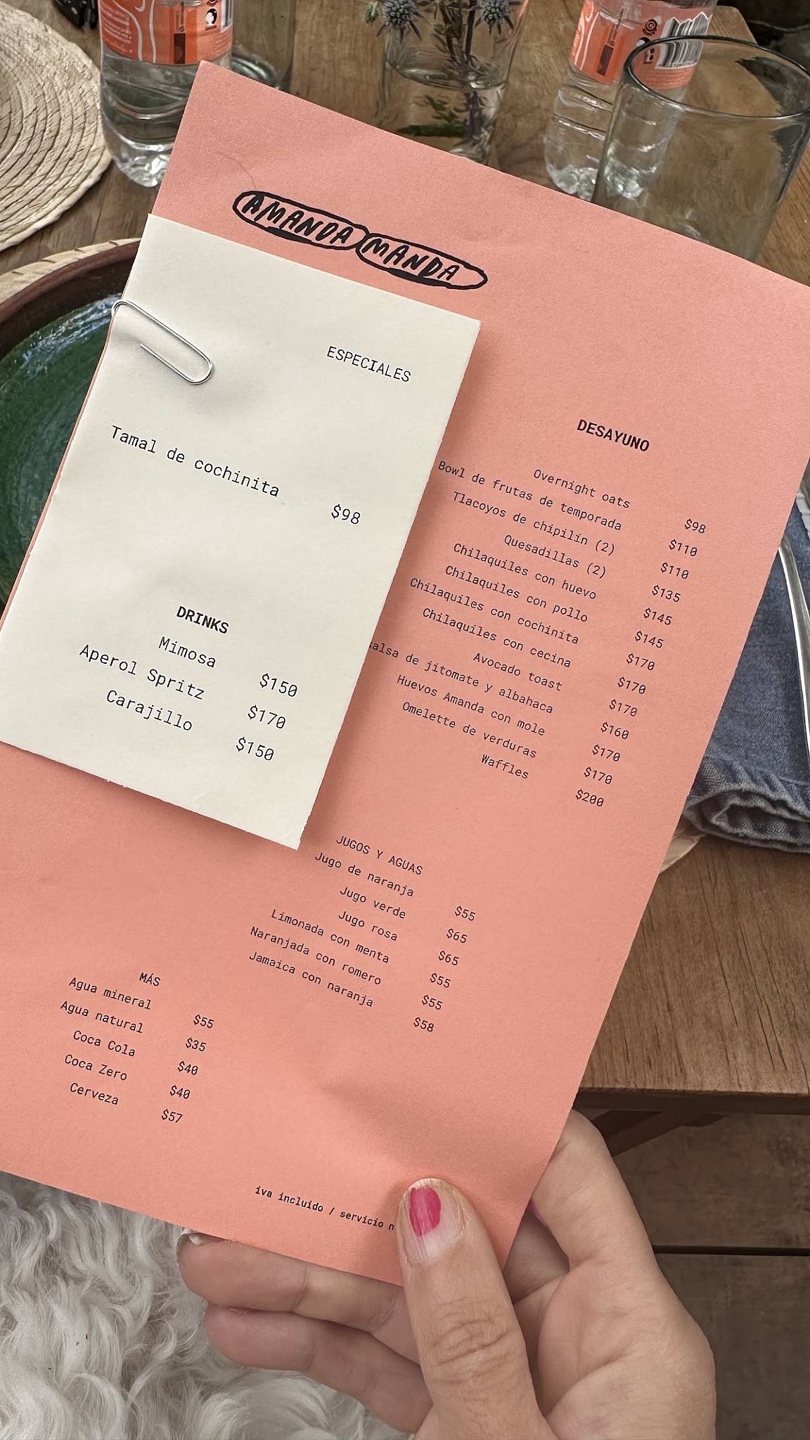 Menu at Amanda Manda restaurant, Mexico City