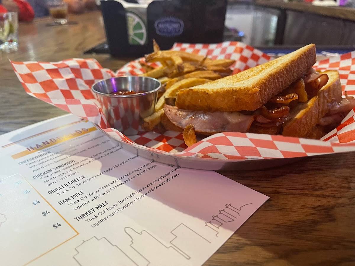 Menu at Arrowhead Sports Grill pub & bar, Plano