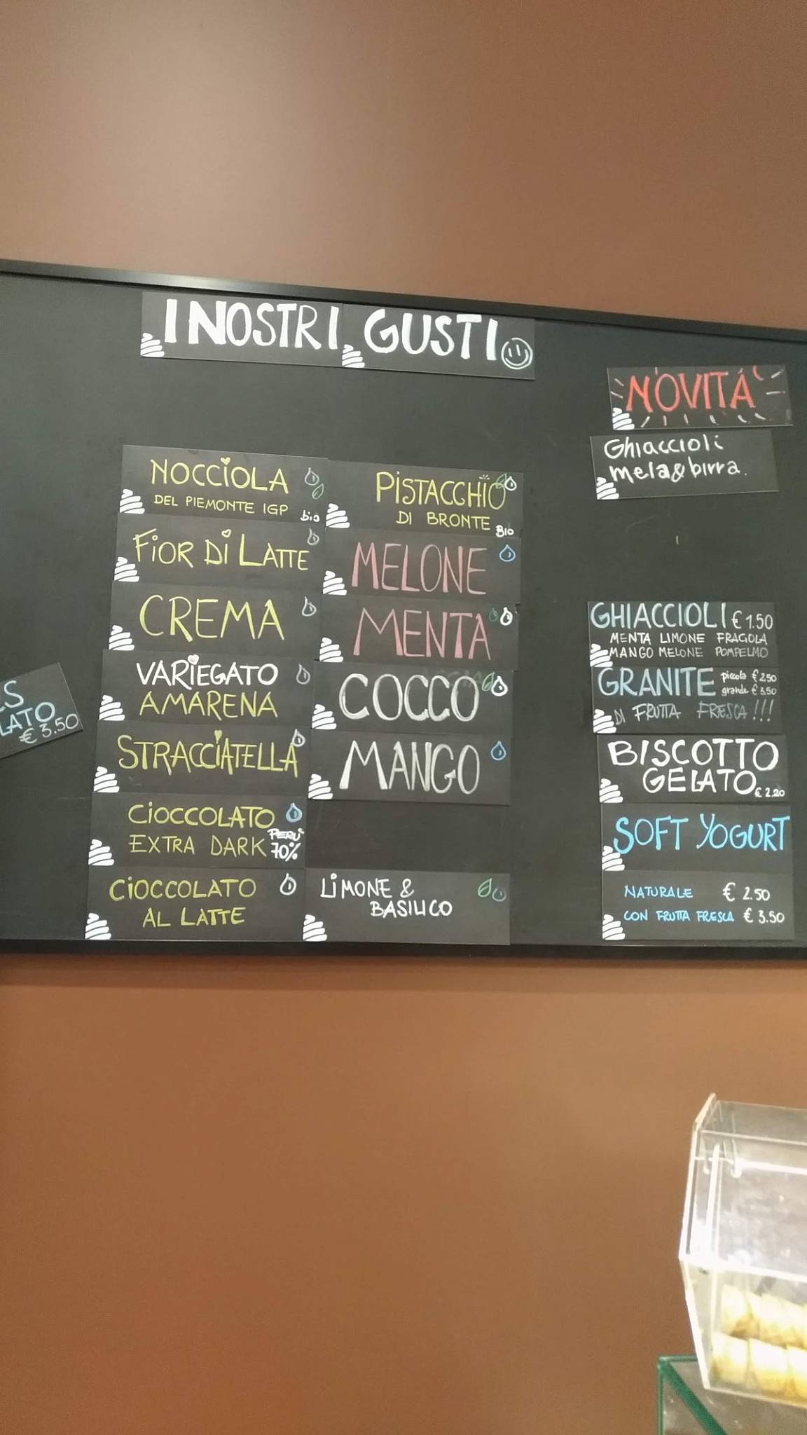 Menu at Artis Gelateria cafe, Milan, Via Adriatico