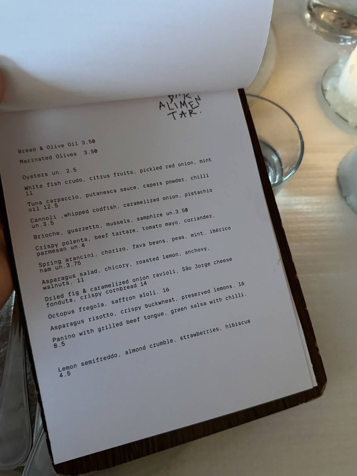 Menu em Bar Alimentar, Lisboa