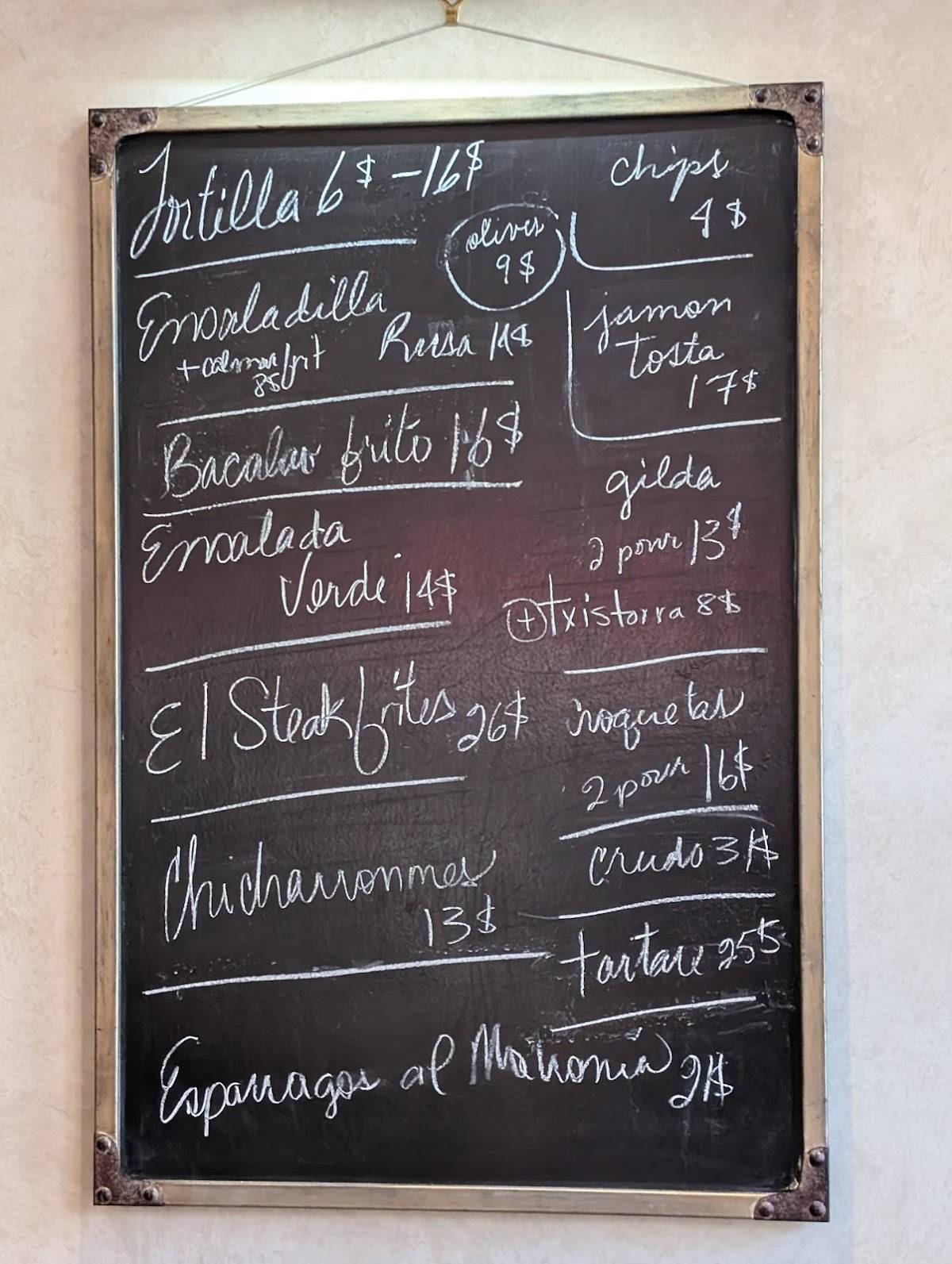 Menu at Bar Vivar, Montréal