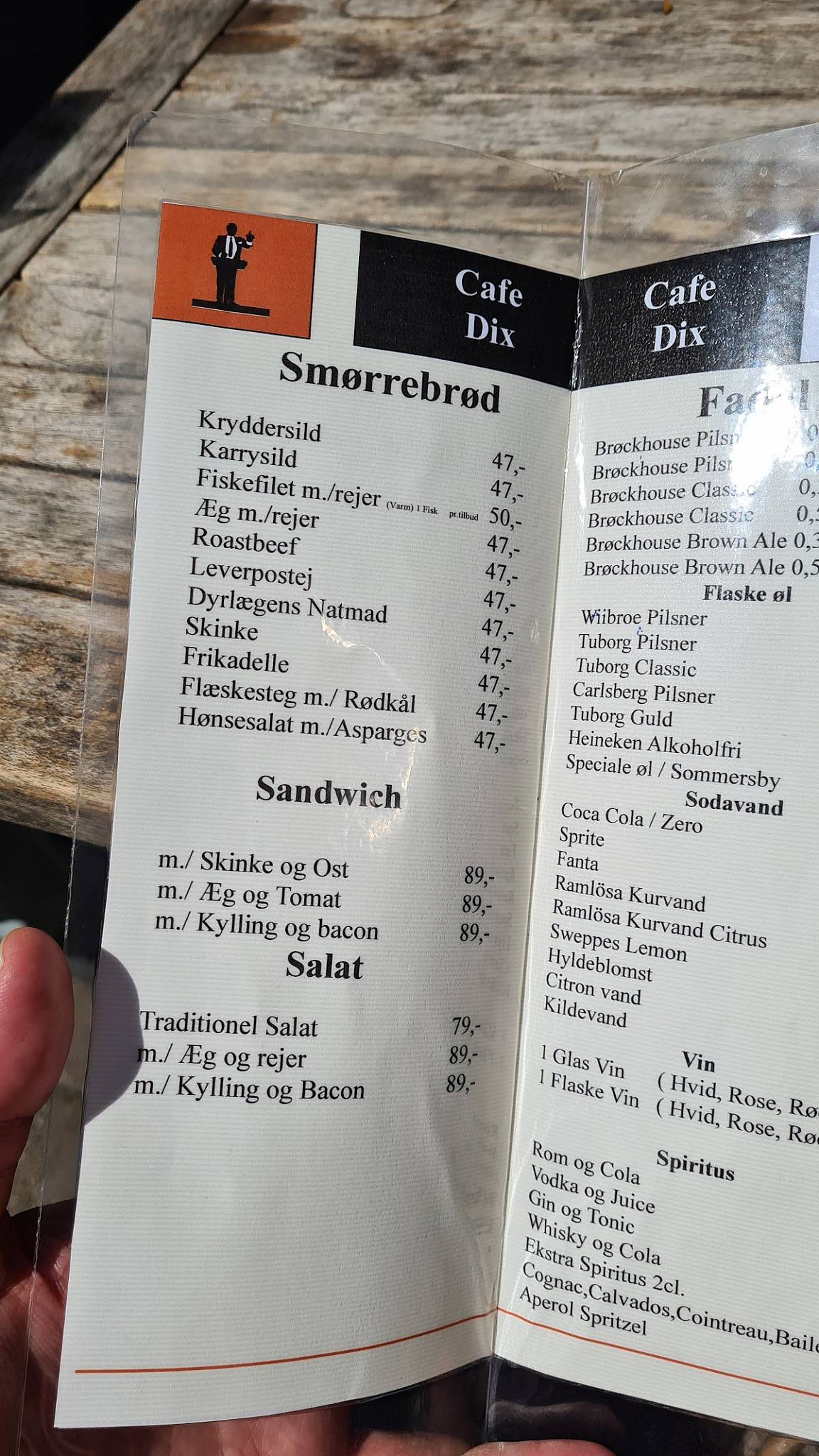 Menu at Café Dix cafe, Helsingør