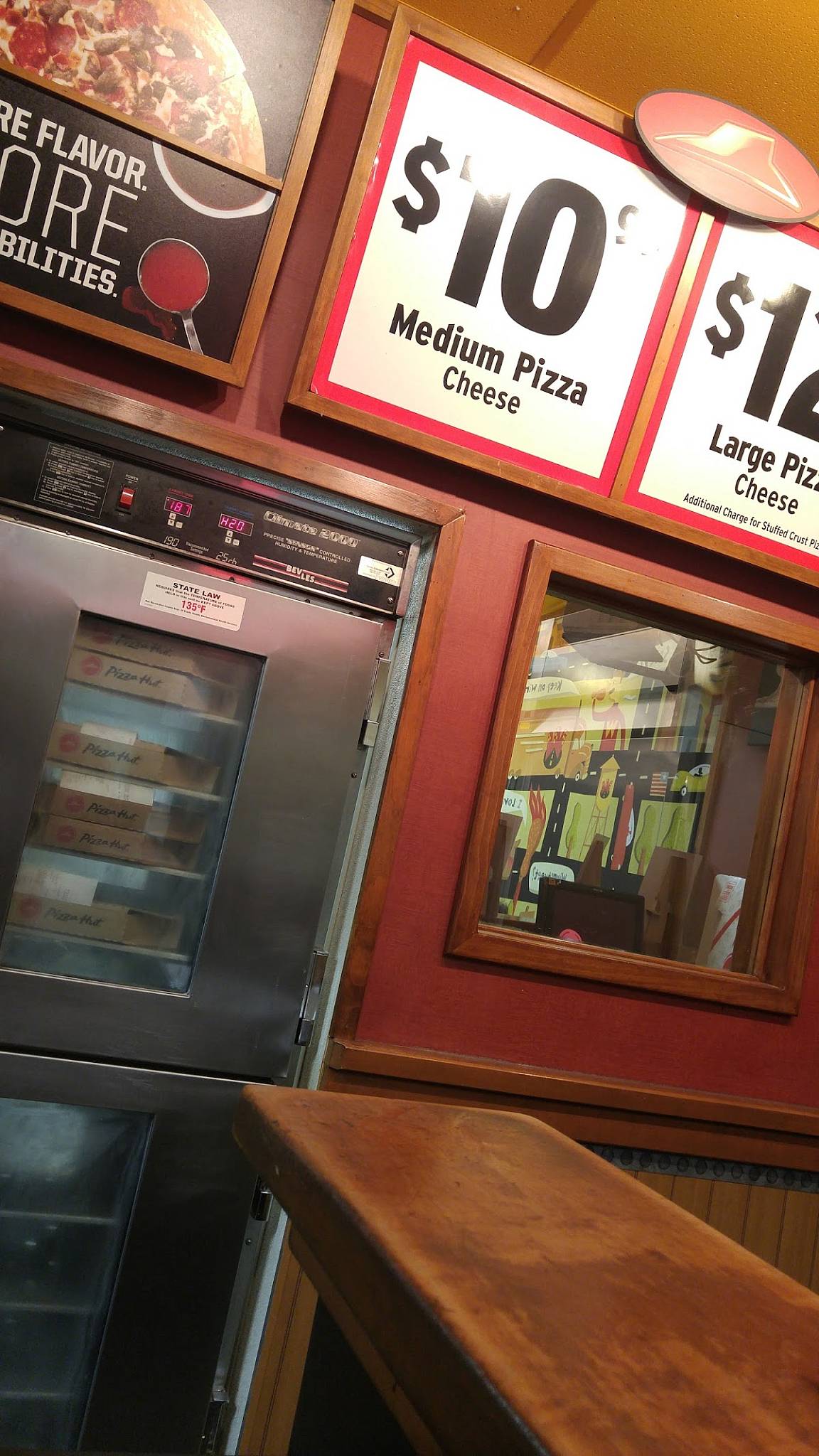 Menu at Pizza Hut pizzeria, Colton, E Washington St #3A