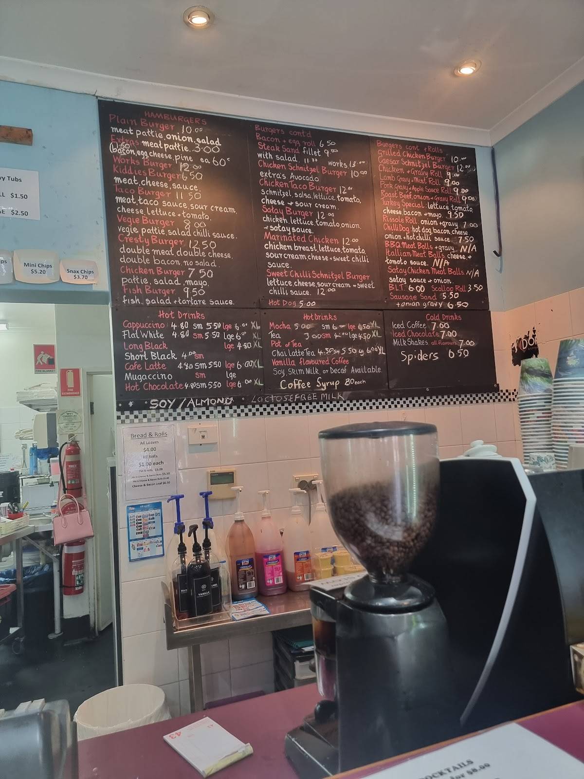 Menu at Cresthaven Takeaway & Deli fast food, Bateau Bay
