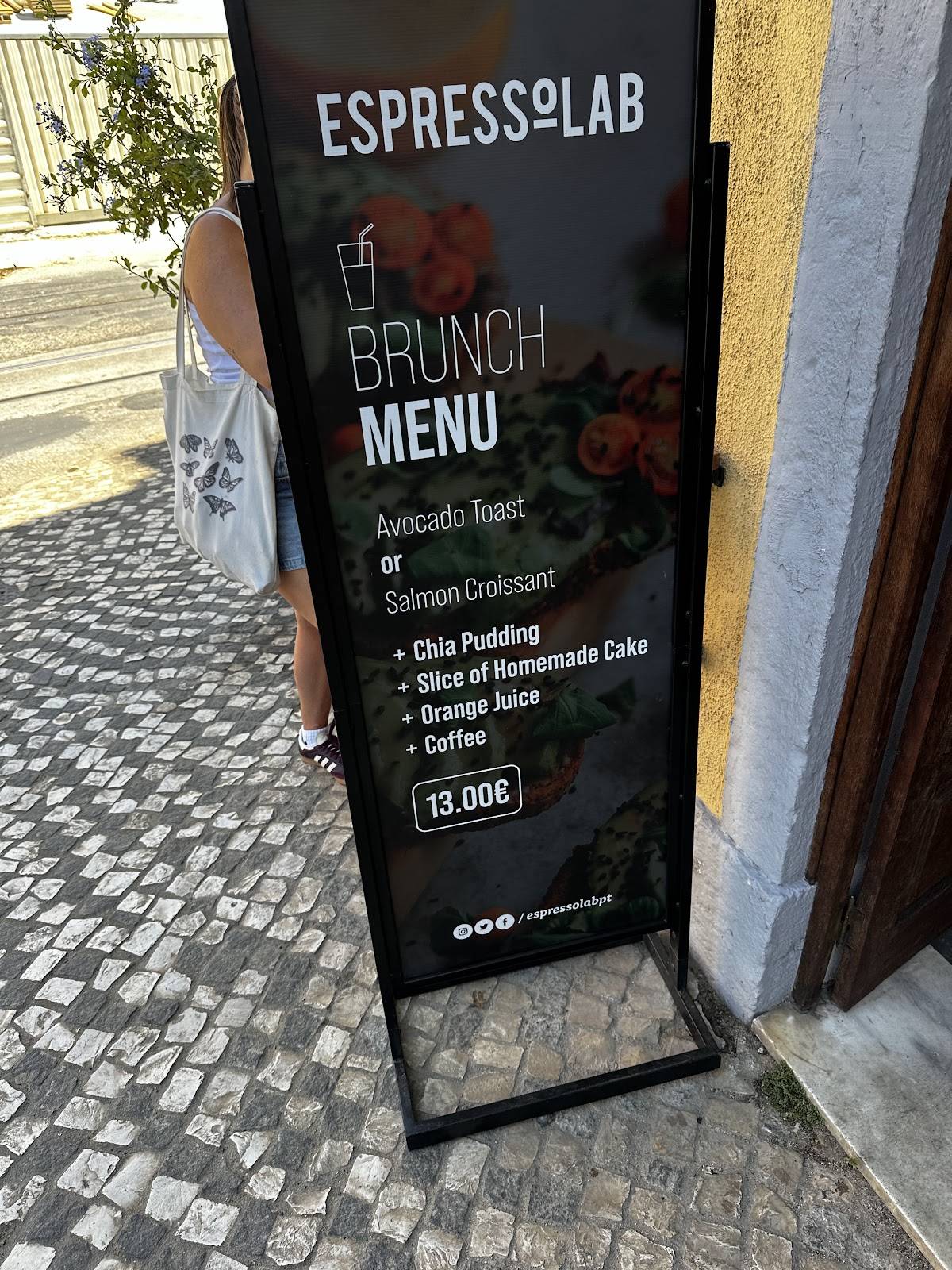 Menu at Espressolab Estrela cafe, Lisbon