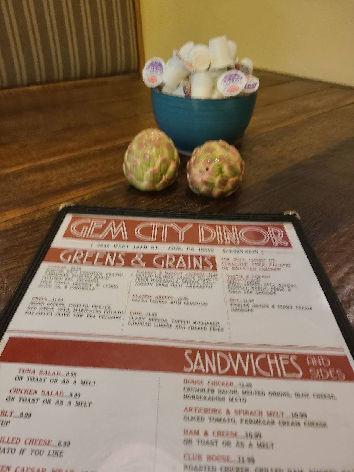 Menu at Gem City Dinor restaurant, Erie