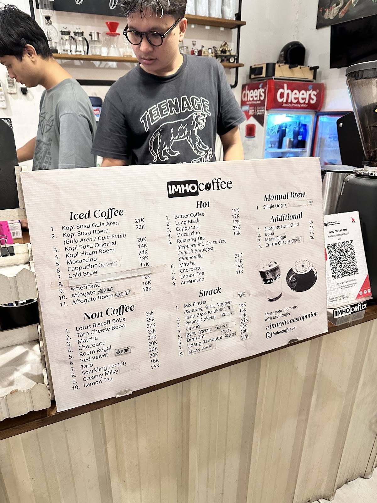 Carta de IMHO Coffee, Surabaya