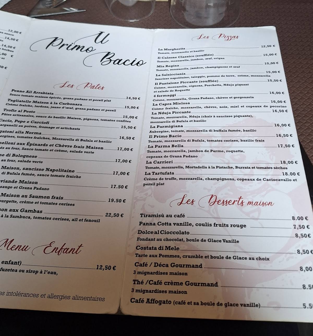 Menu au Il Primo Bacio restaurant, Fontainebleau