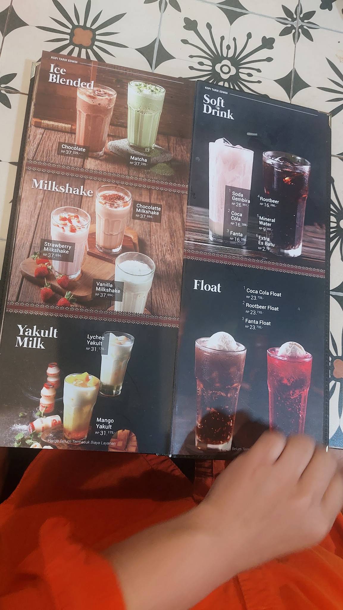 Menu at Kopi Tarik Edwin restaurant, East Jakarta