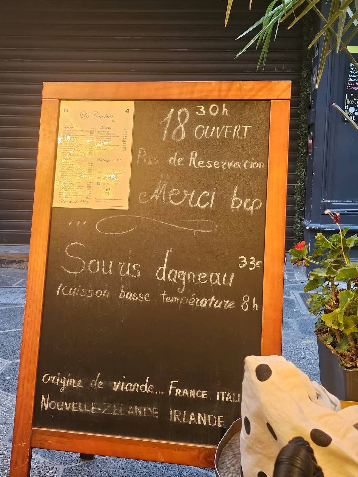 Menu at La Cucina restaurant, Nice