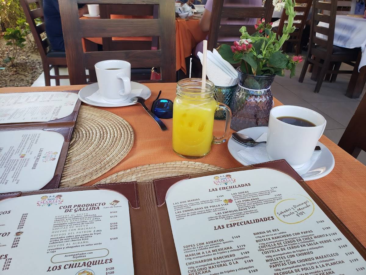 Carta de Las dos marías, restaurante desayunos y comidas, Cabo San Lucas