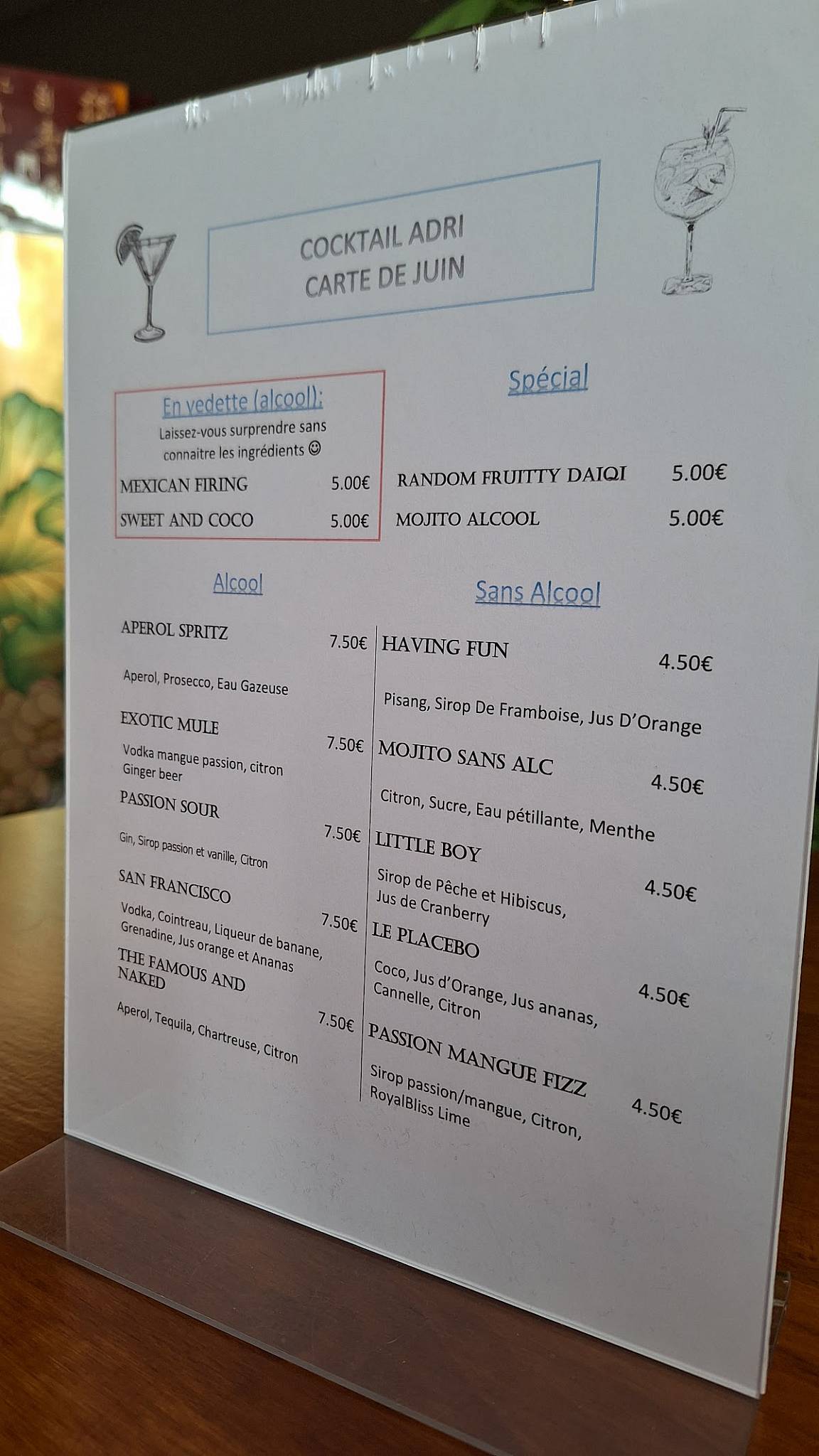 Menu au Le Petit Dragon Forsythia, Verviers