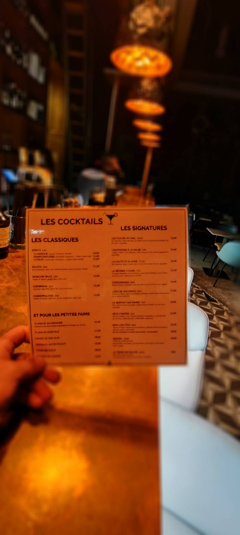 Menu at Le Shack restaurant, Paris