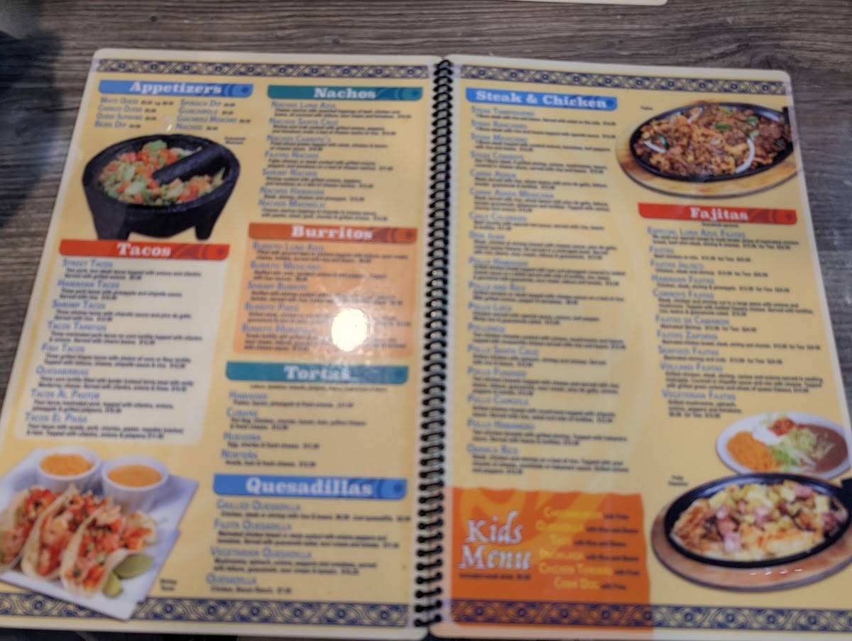 Menu at Luna Azul Mexican restaurant, Paris