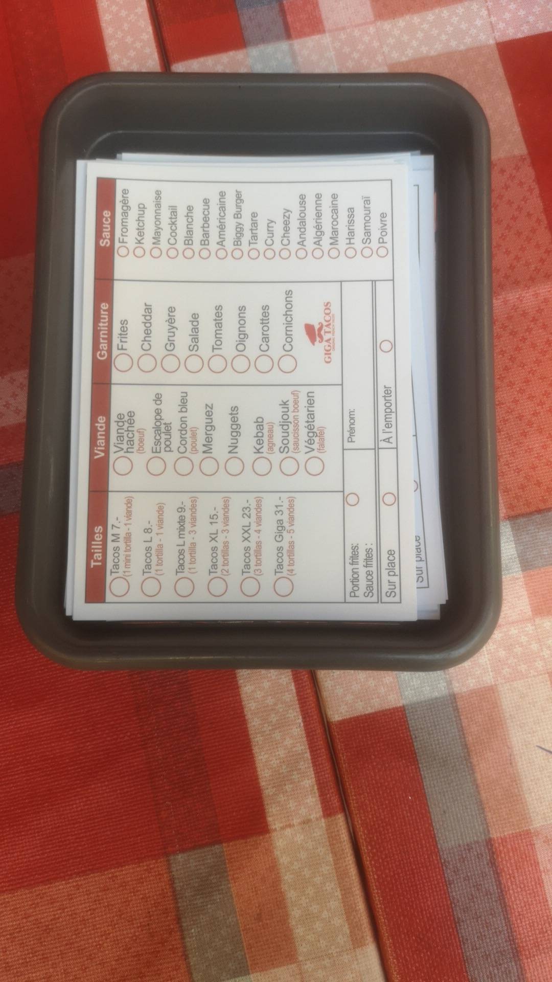 Menu au MEGA TACOS, Oron-la-Ville