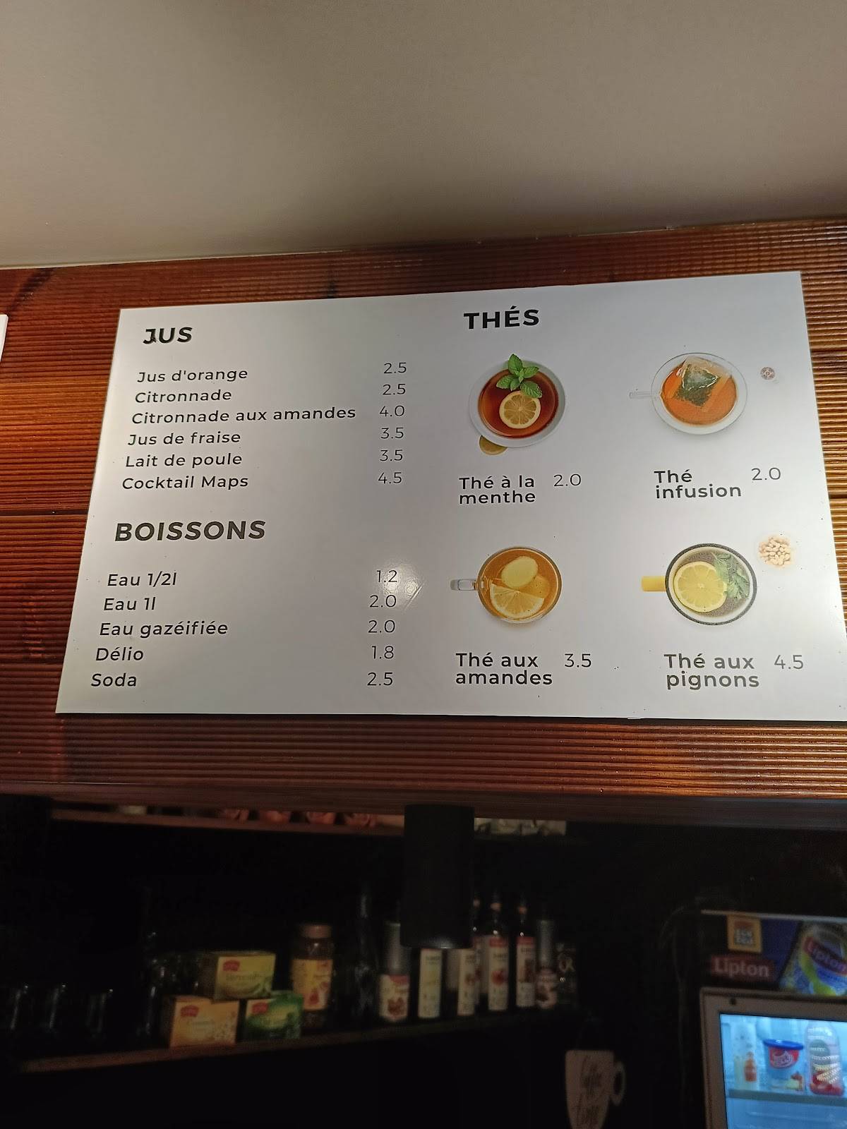 Menu au Maps coffeeshop café, Rades