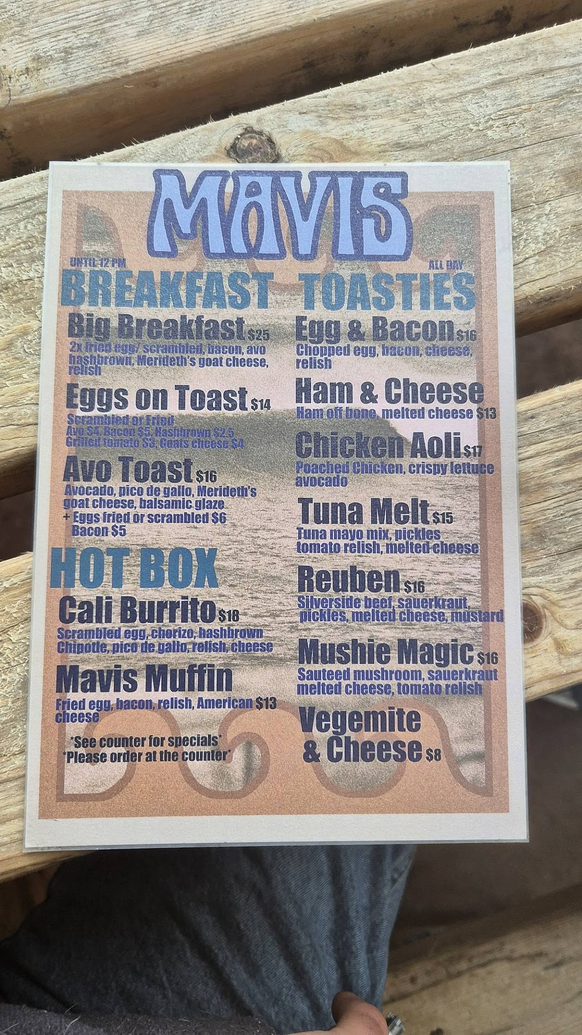 Menu at Mavis Mavis cafe, Torquay