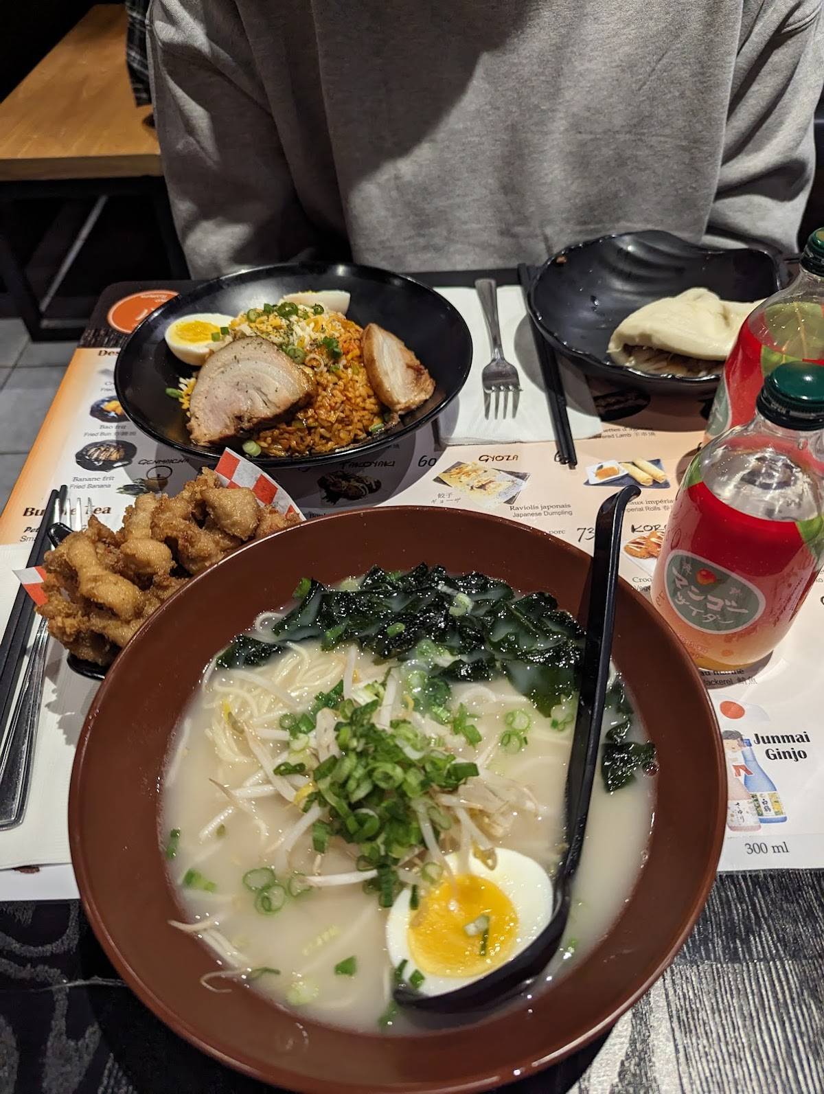 Menu at Sumo Ramen restaurant, Montréal
