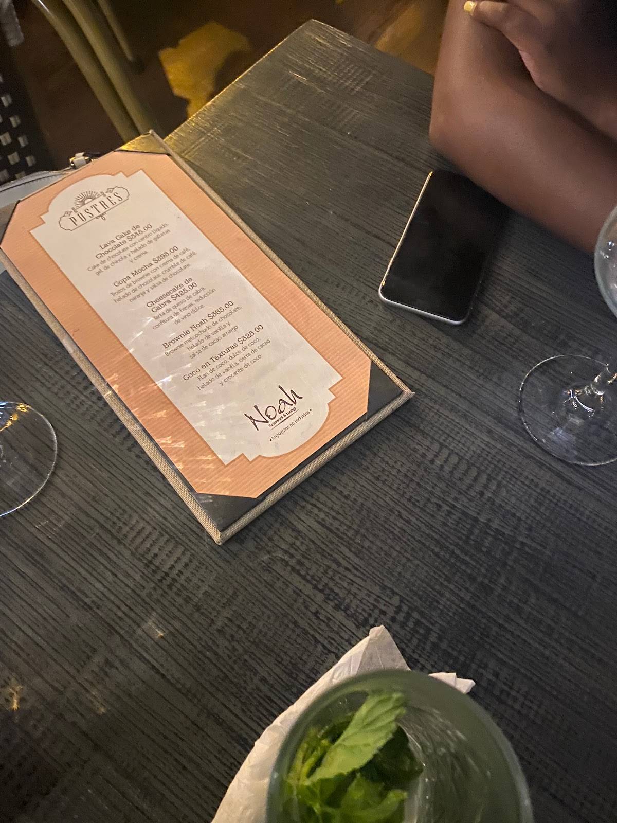 Carta de Noah restaurant, Santiago De Los Caballeros