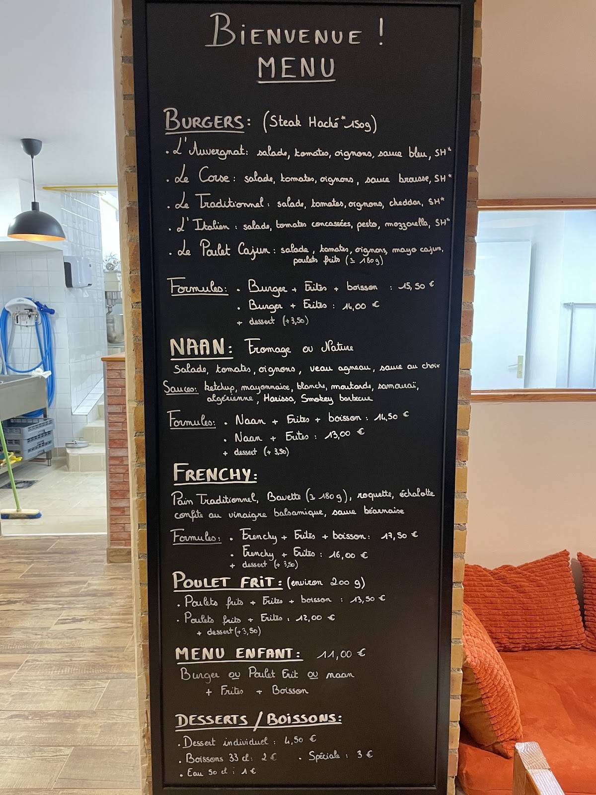 Menu au Nilo naan restaurant, Saint-Paulet-de-Caisson