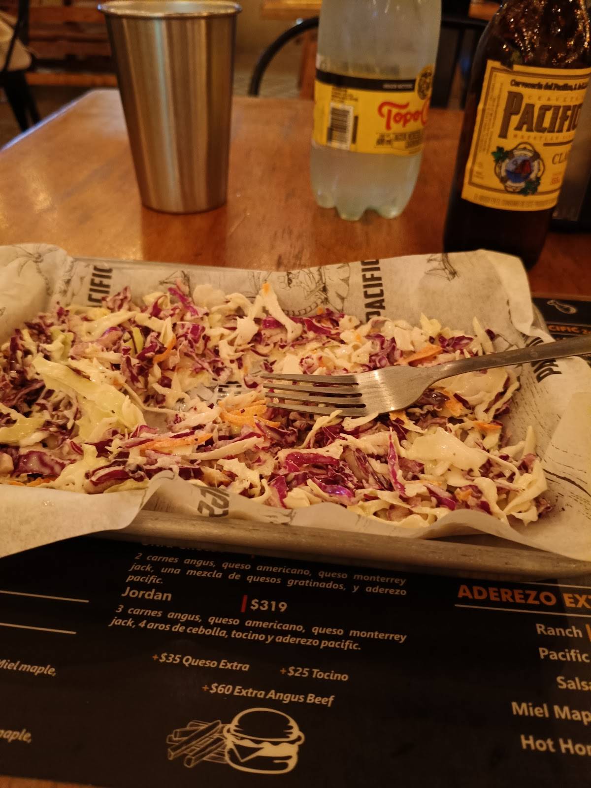 Menu at Pacific Wings restaurant, La Paz