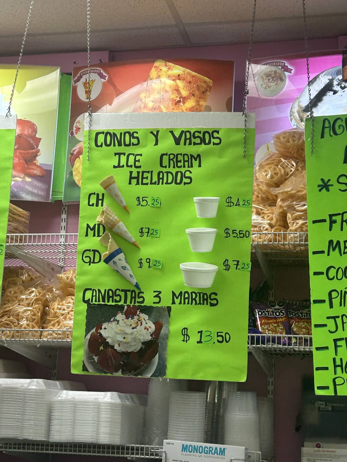 Carta de Paleteria MICH TOCUMBO Natural Ice cream, Charlotte