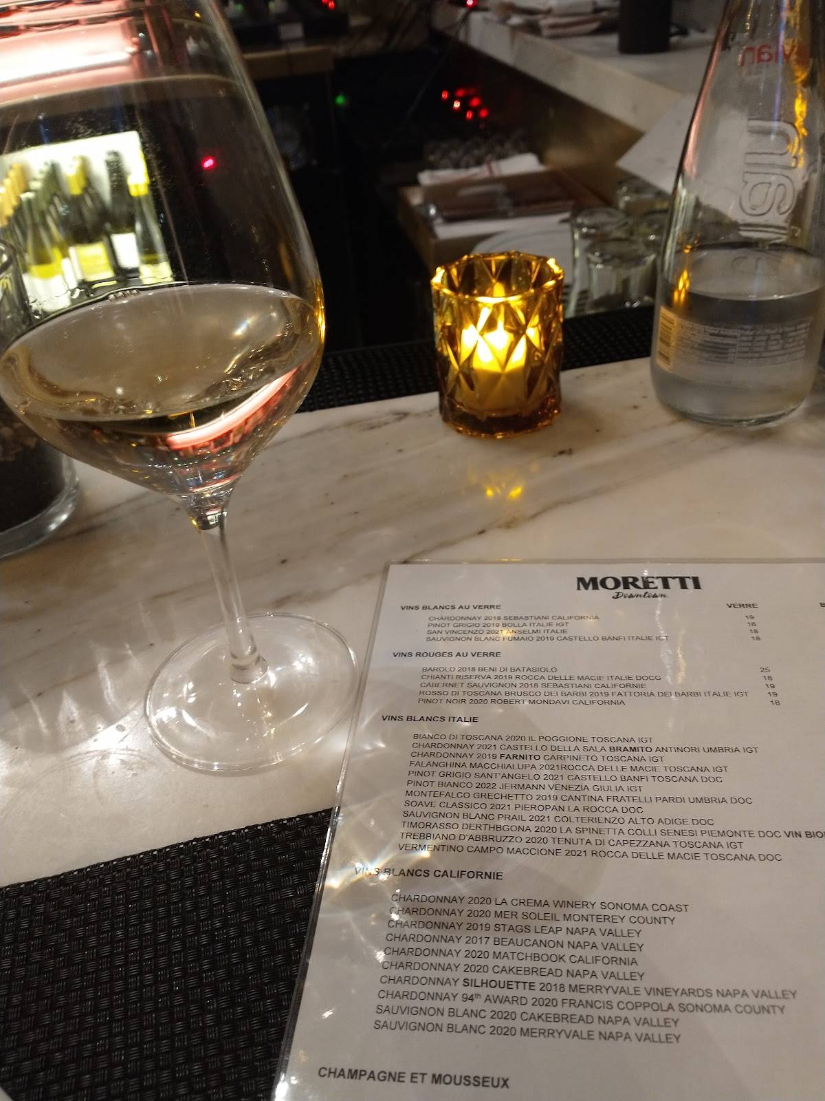 Menu at Pizzeria Moretti Downtown, Montréal