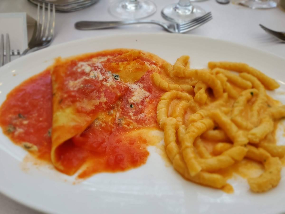 Menu at Prima Luna restaurant, Montréal