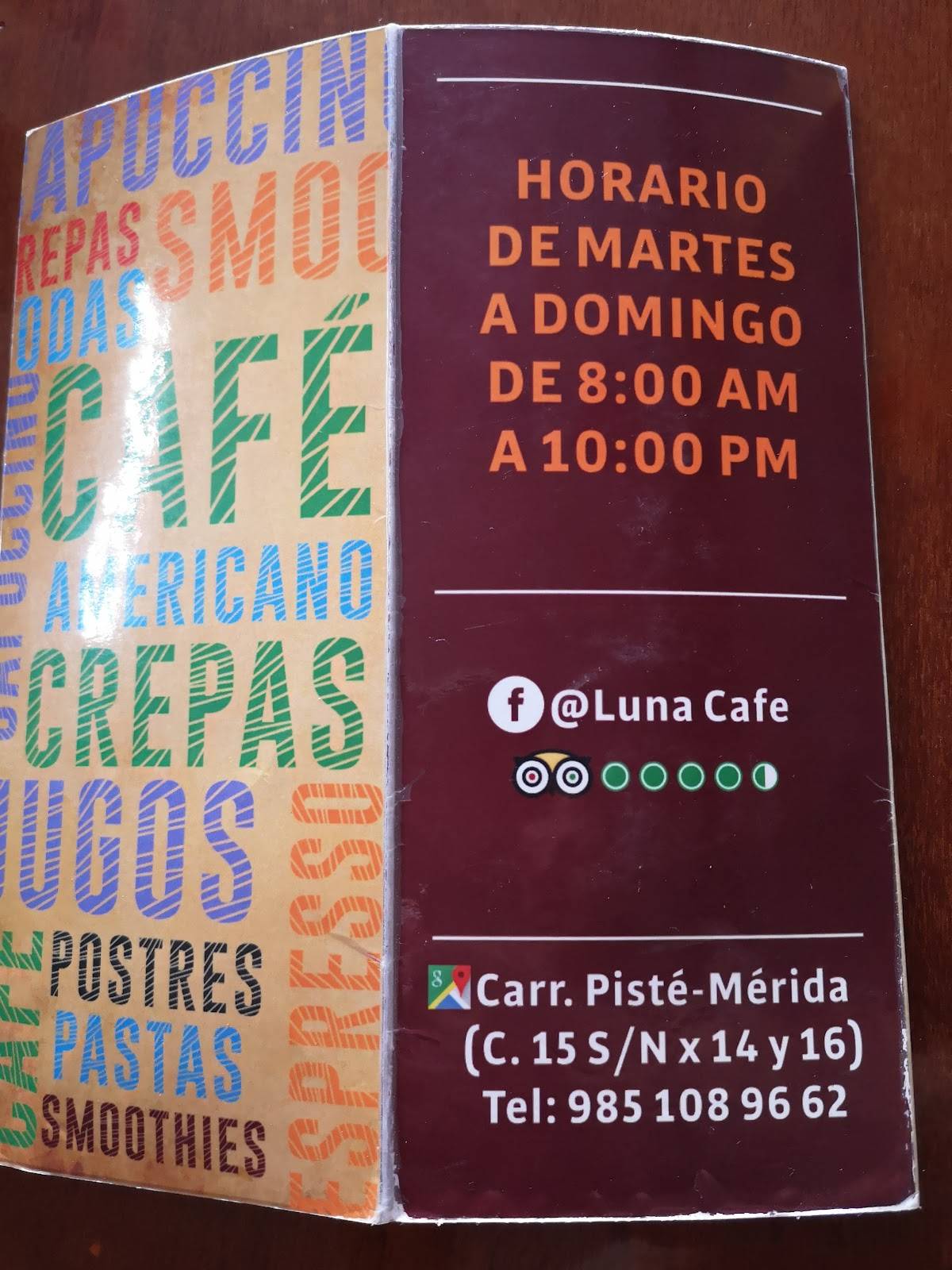 Menu at Luna Cafe, Pisté, C. 15 entre 18 y 16