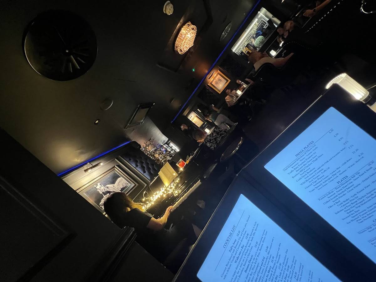 Menu at Puffin' Rooms pub & bar, Liverpool