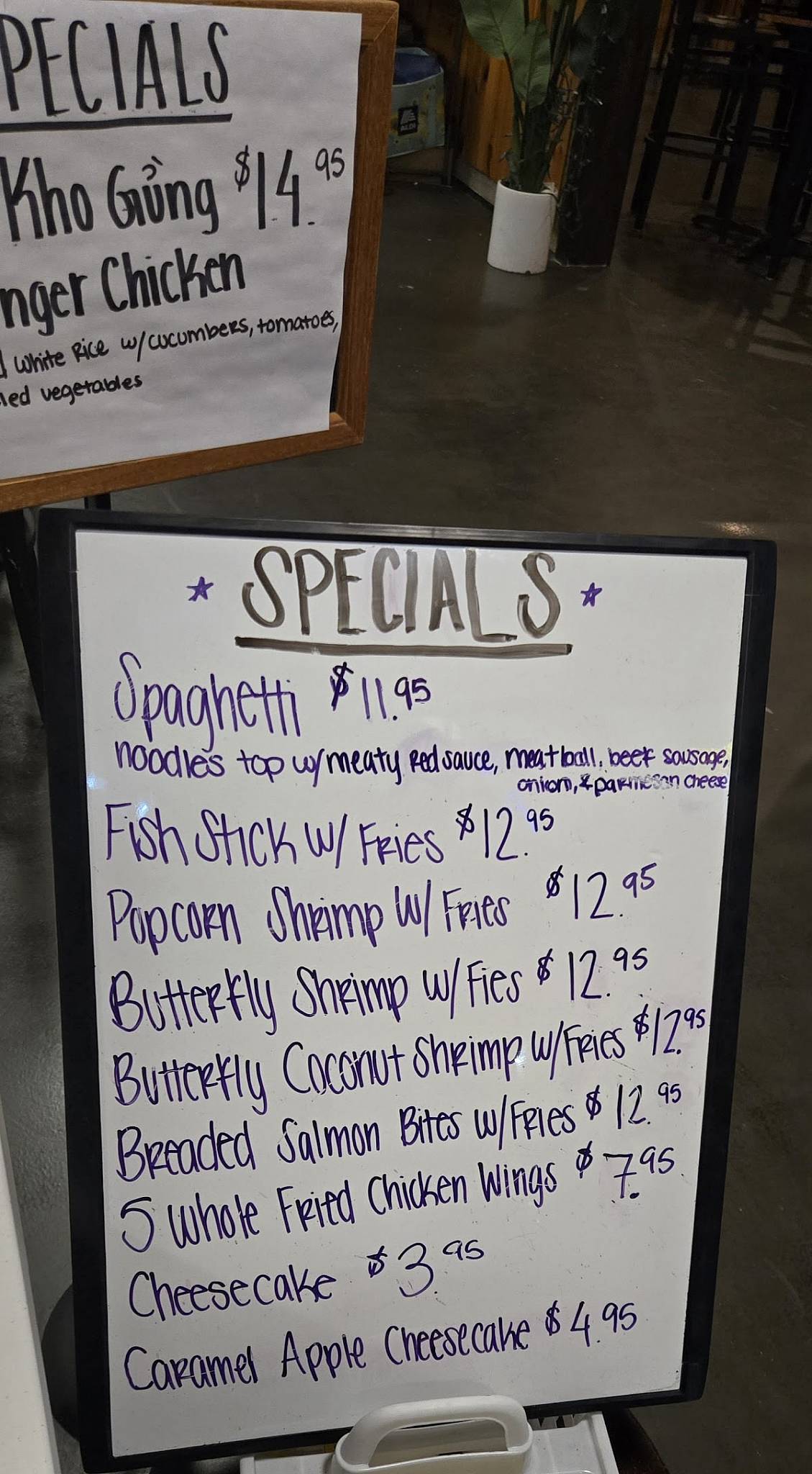 Menu at Spot House Restaurant and Bar, St. Louis, Shackelford