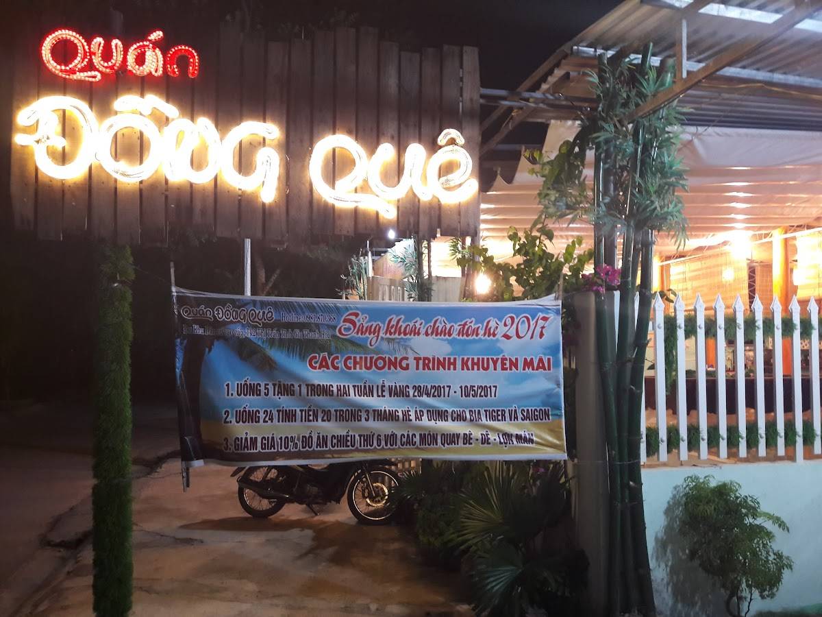 Menu at Quán Đồng Quê restaurant, Vietnam, CQXH+R32