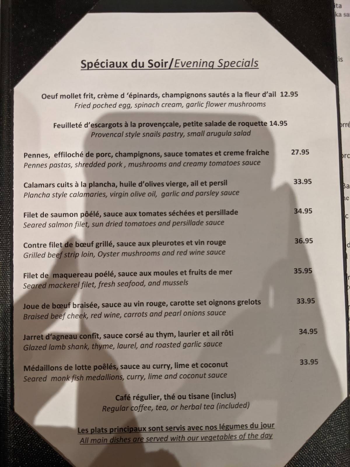 Menu au Les Pyrénées restaurant, Montréal