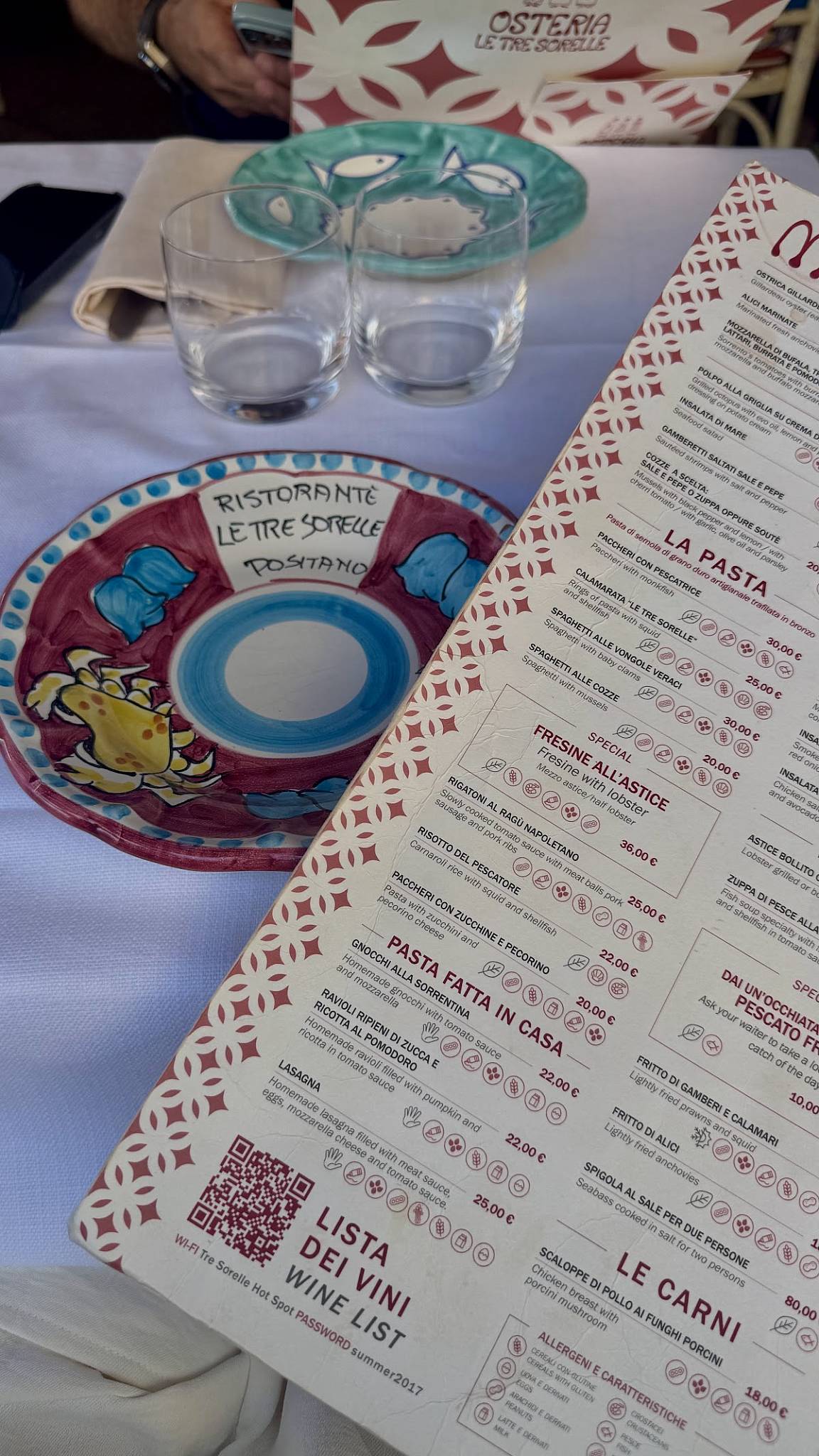 Menu at Ristorante Le Tre Sorelle Positano, Positano, Via del Brigantino