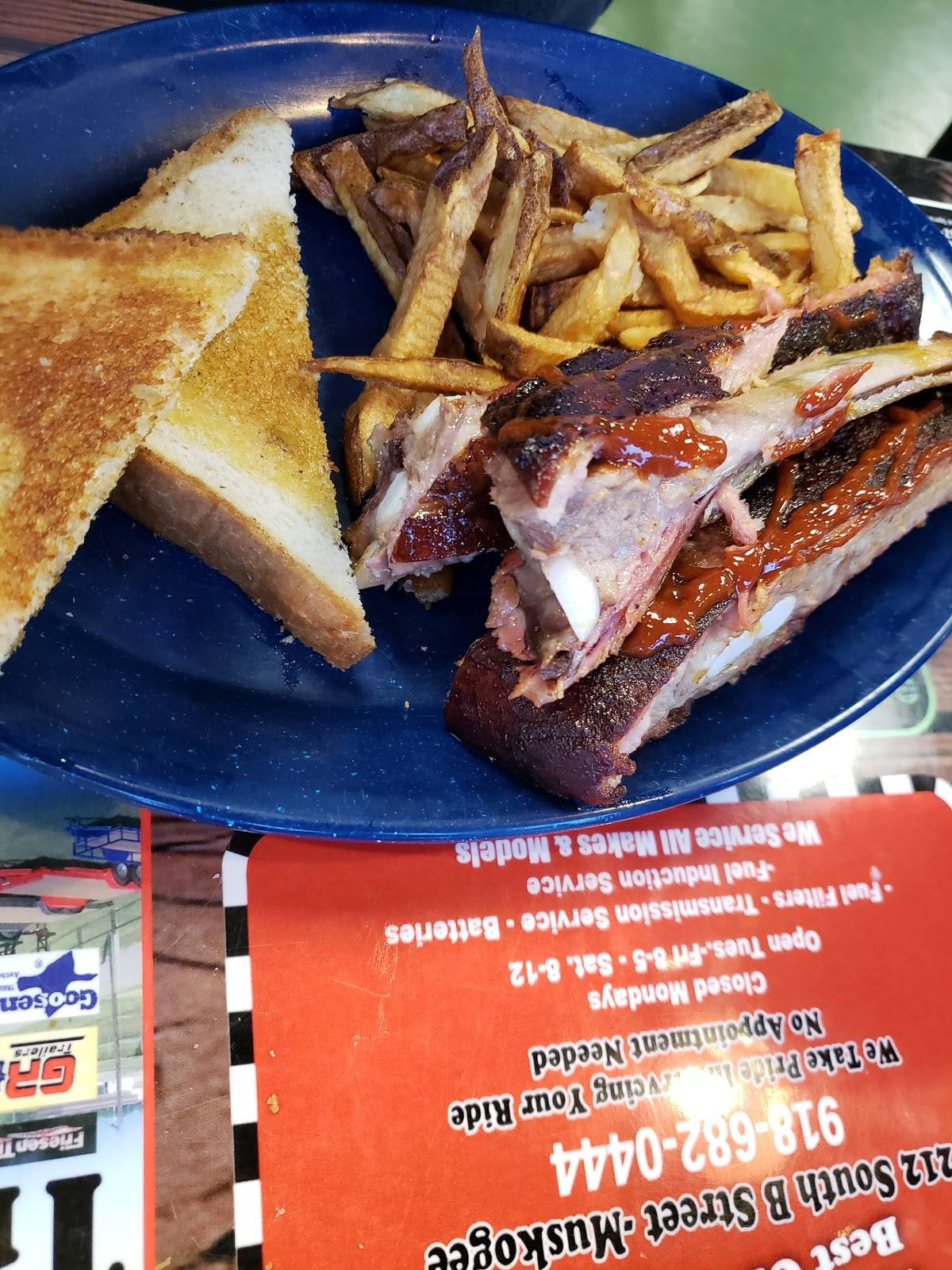 Menu at Runts Bar BQ & Grill, Muskogee