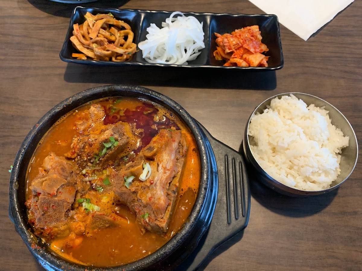 Menu at Duru Restaurant, St. Catharines