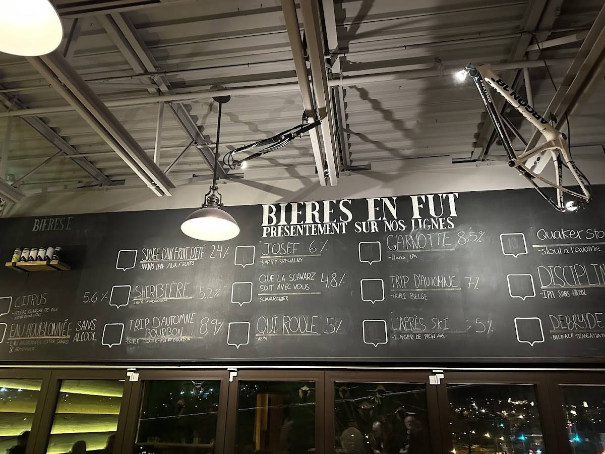 Menu au Siboire Jacques-Cartier pub et bar, Sherbrooke, 40 Boulevard ...