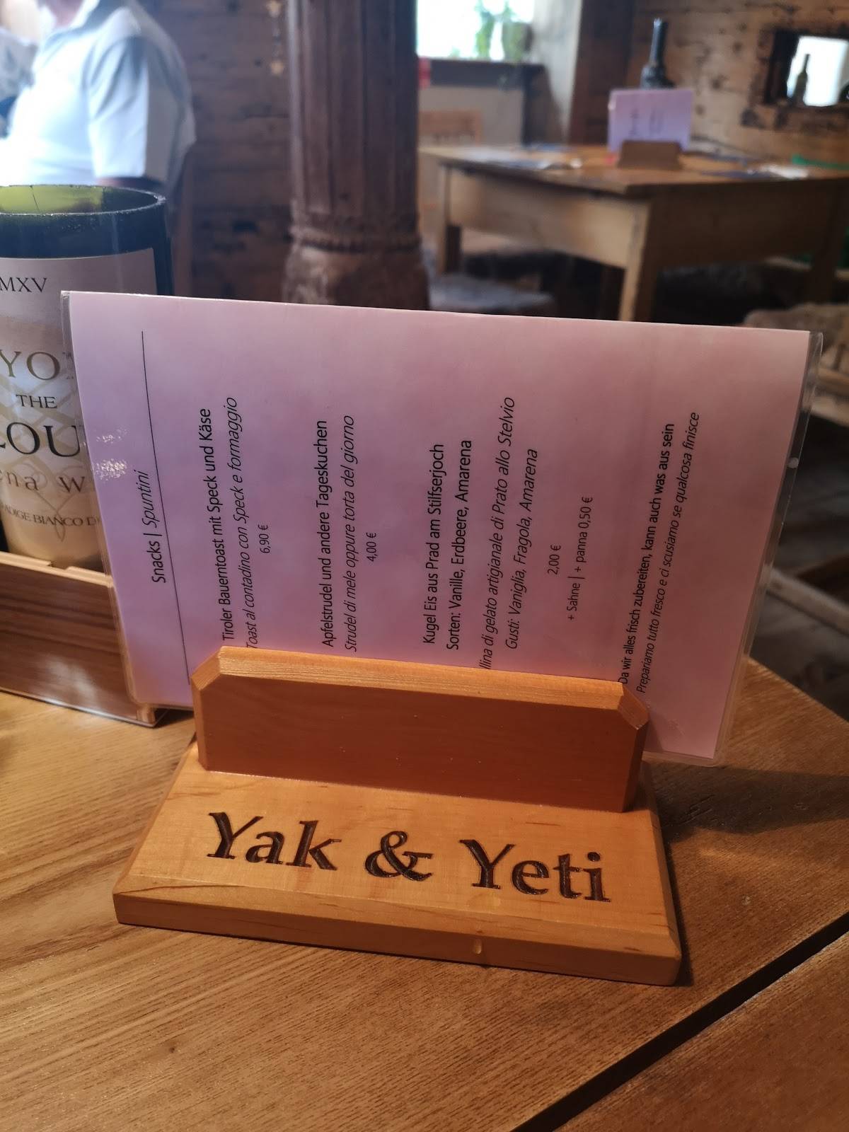 Menu au Yak & Yeti restaurant, Solda, Forststraße