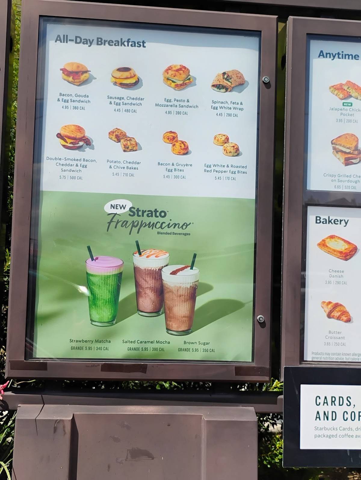 Menu at Starbucks cafe, Copperas Cove, US-190