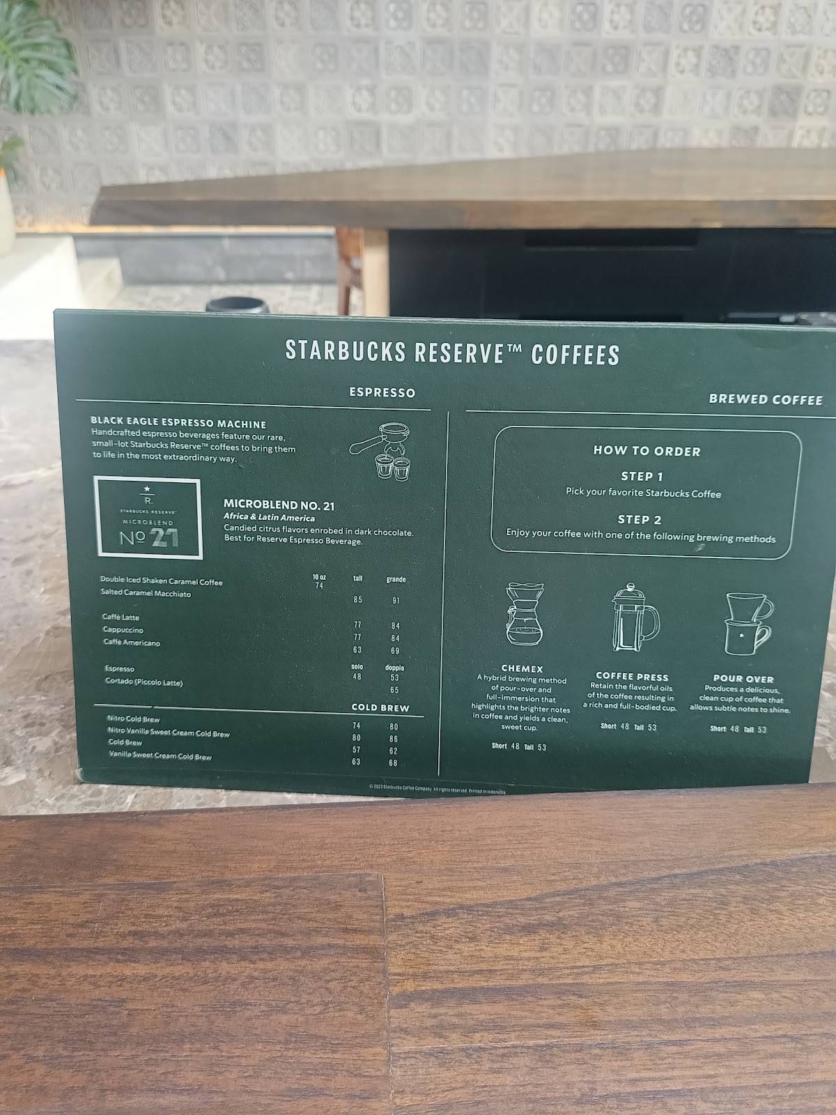 Carta del café Starbucks Reserve Dewata, Mengwi, Jl. Sunset Road No.77