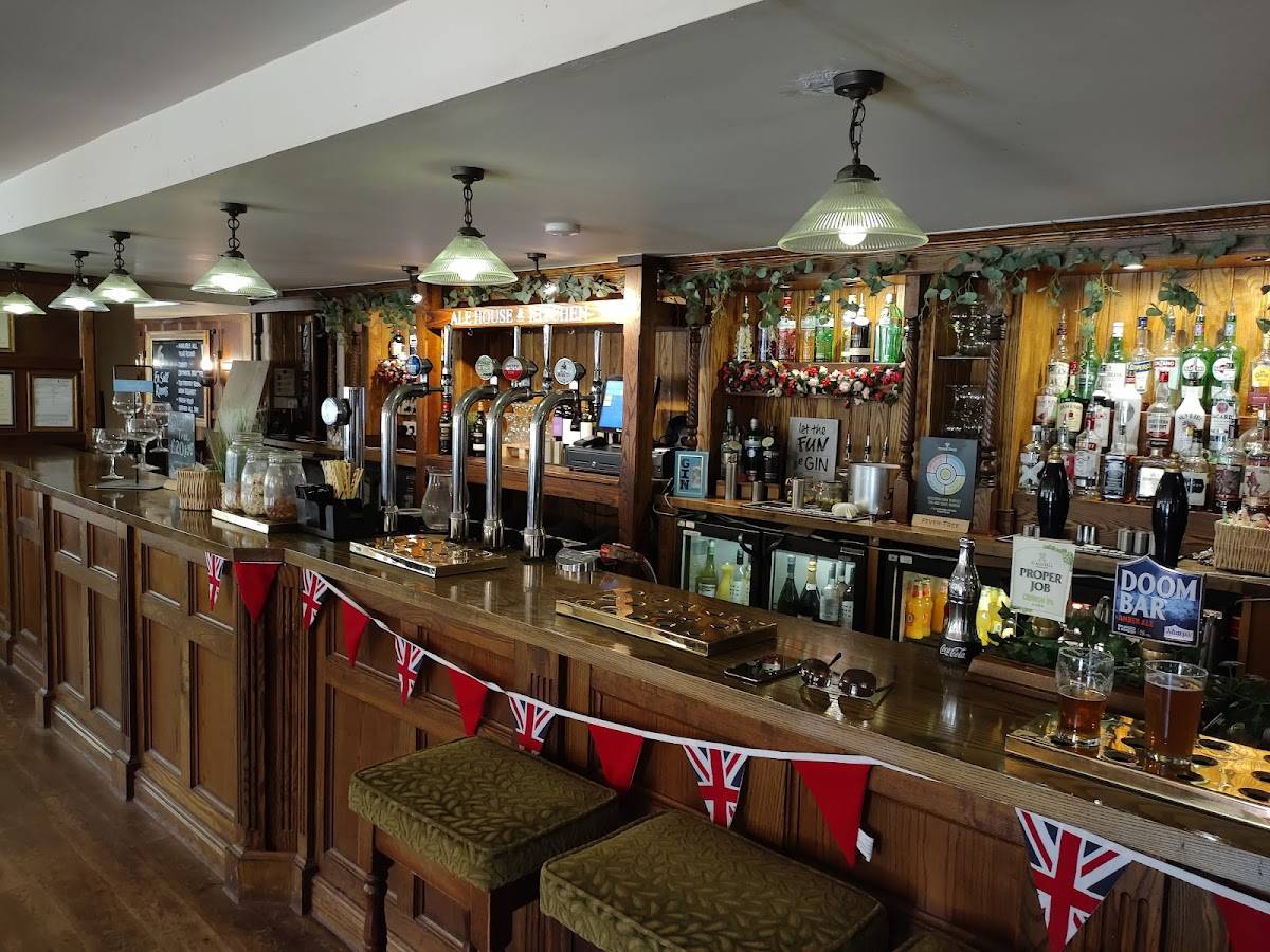 Menu at The George and Falcon pub & bar, Warnford