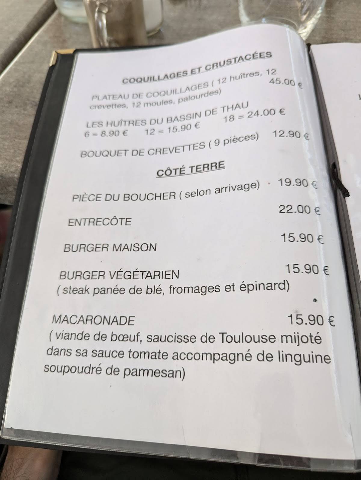 Menu au L'ALEXANDRE café, Sète, 2 Quai Léopold Suquet