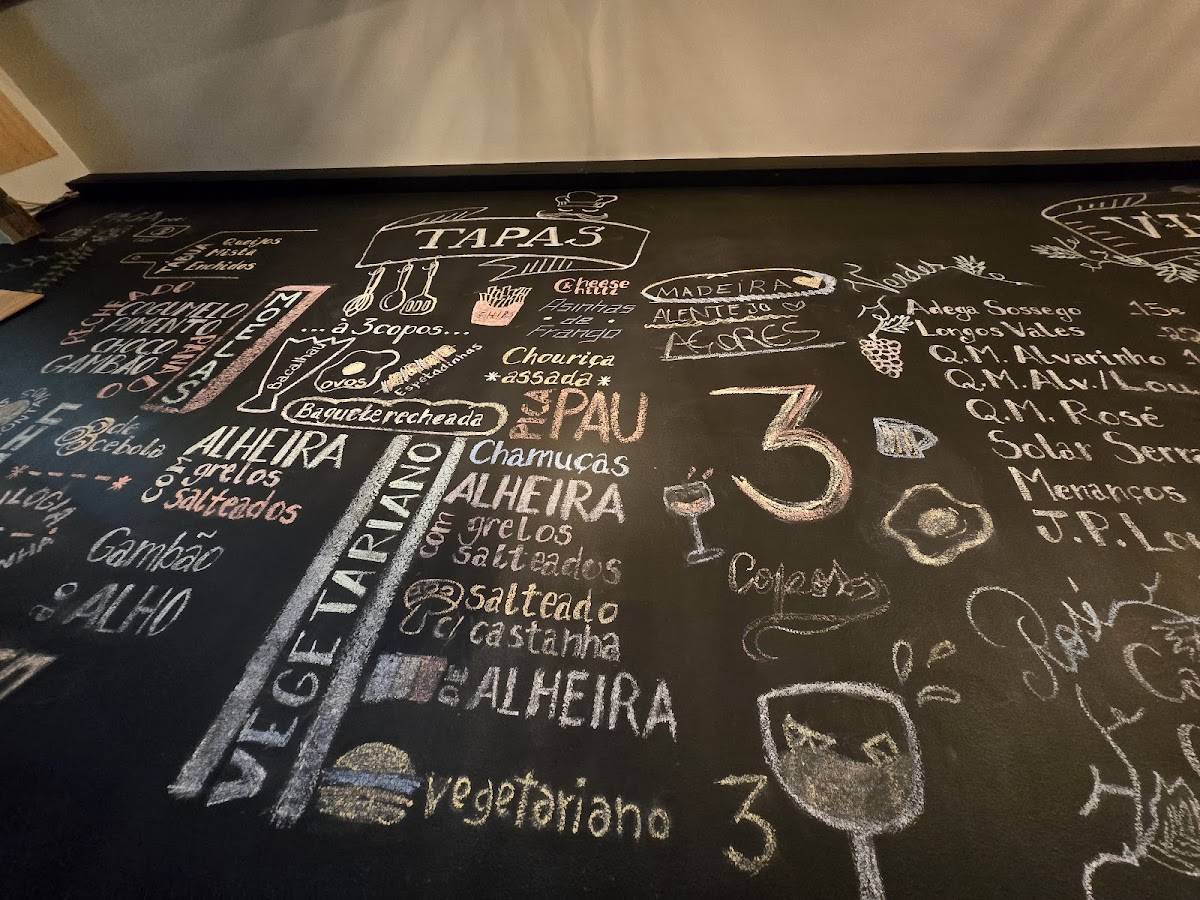 Menu em 3 Copos - Tapas e Vinhos restaurante, Apúlia