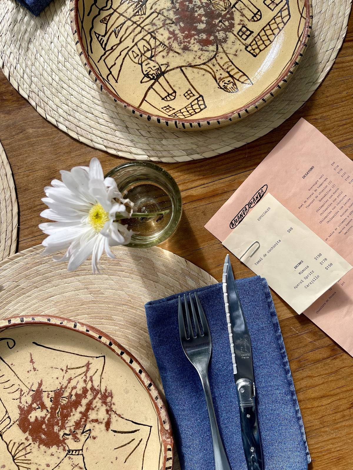 Menu at Amanda Manda restaurant, Mexico City