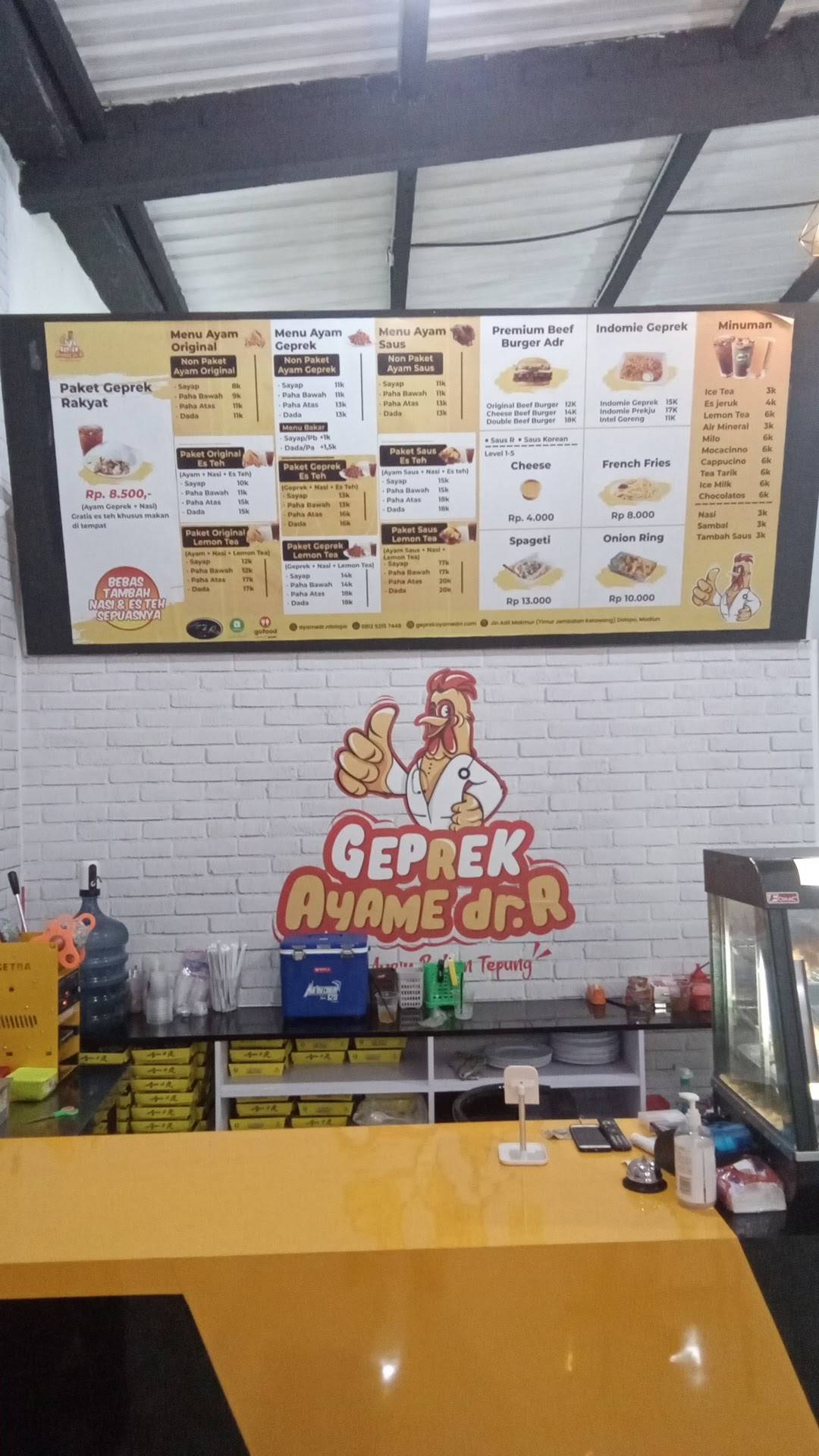Menu at Ayam Geprek dr.R restaurant, Ketawang