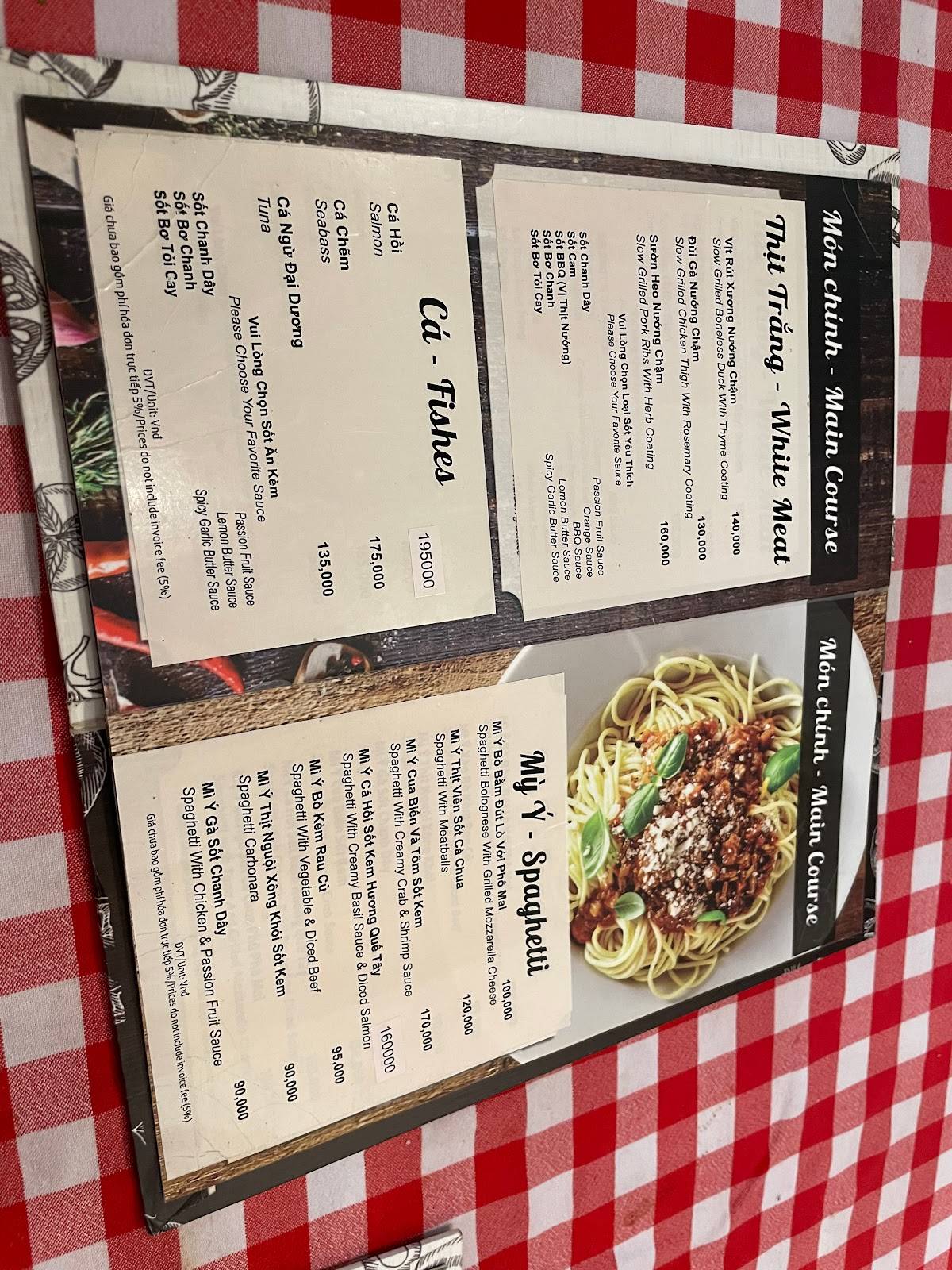 Menu at Bonjour Resto' Nguyễn Trãi restaurant, Ho Chi Minh City, Hẻm