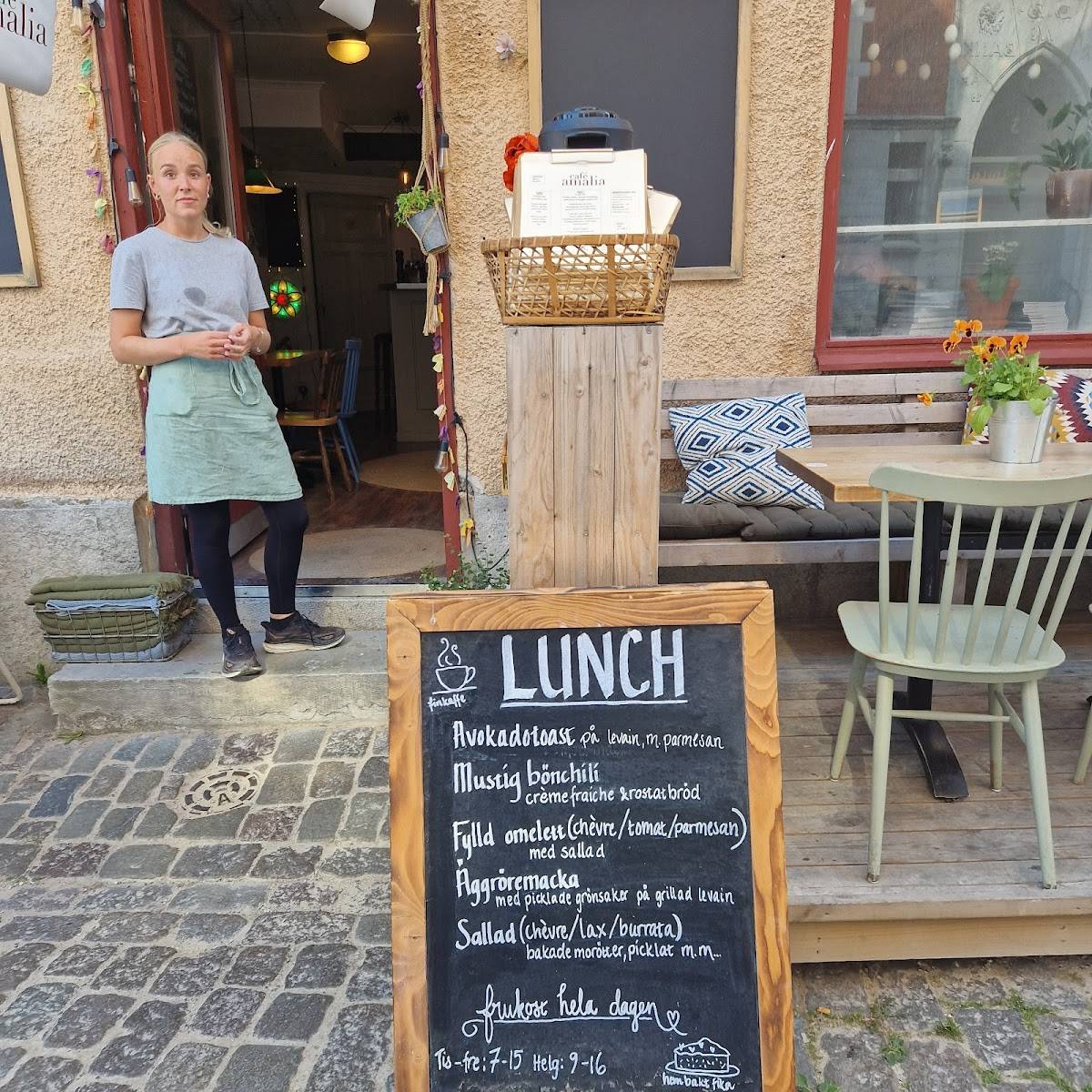 Menu at Café Amalia cafe, Visby, Södra Kyrkogatan 4B