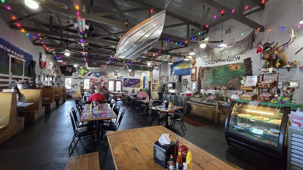 Menu at Cajun Tex Marshall restaurant, Marshall, 104 W Grand Ave