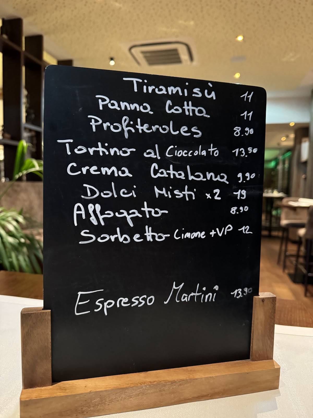 Menu at Casa Italiana restaurant, Linz, Johann-Konrad-Vogel-Straße 7-9