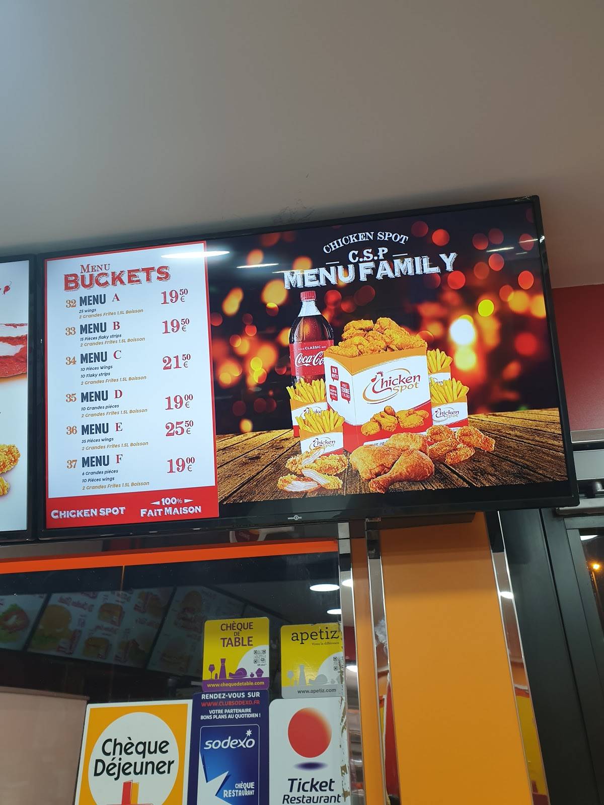 Menu au Chicken Spot restaurant, Carrières-sous-Poissy